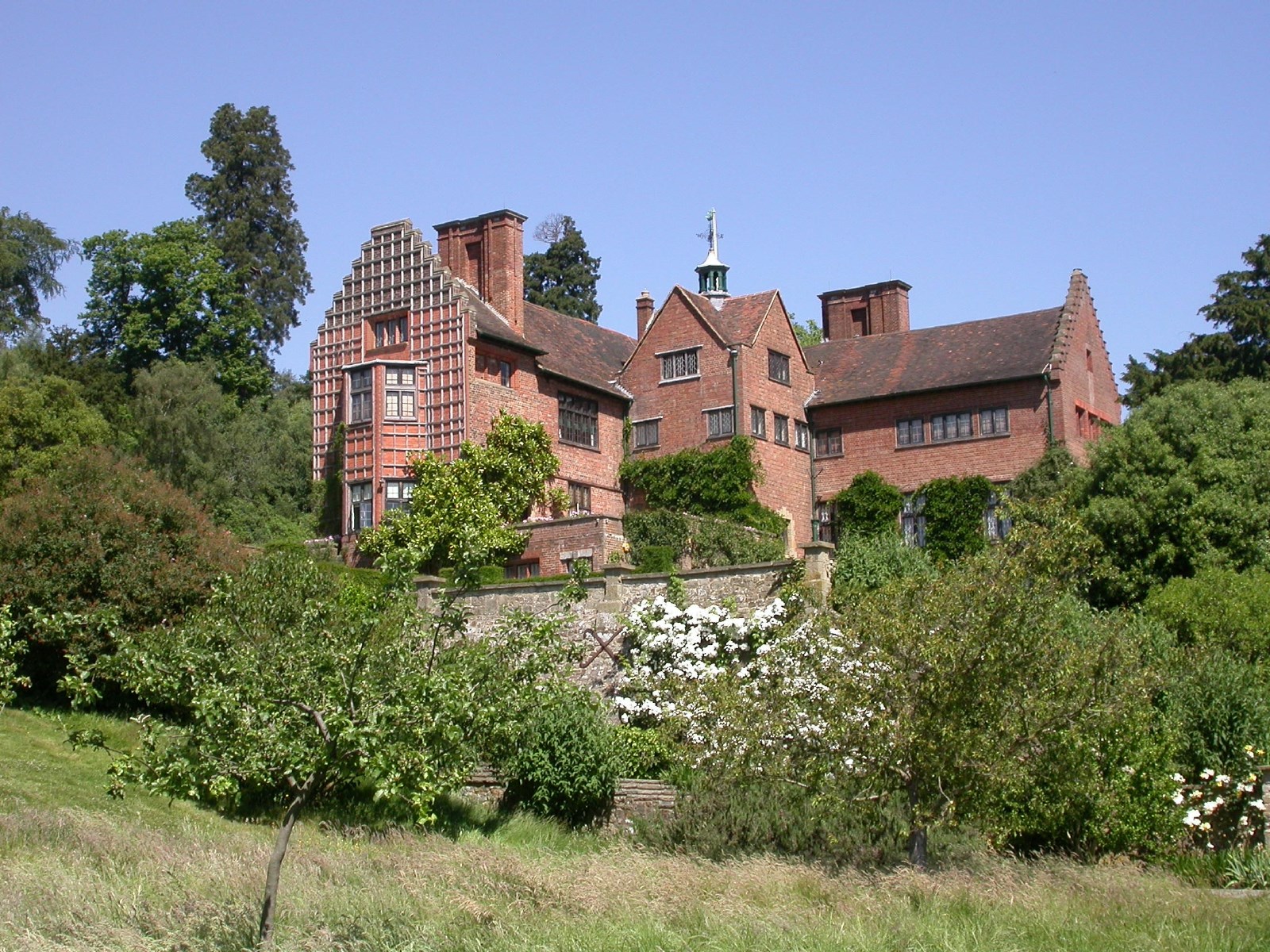 Chartwell Overview Side - International Churchill Society
